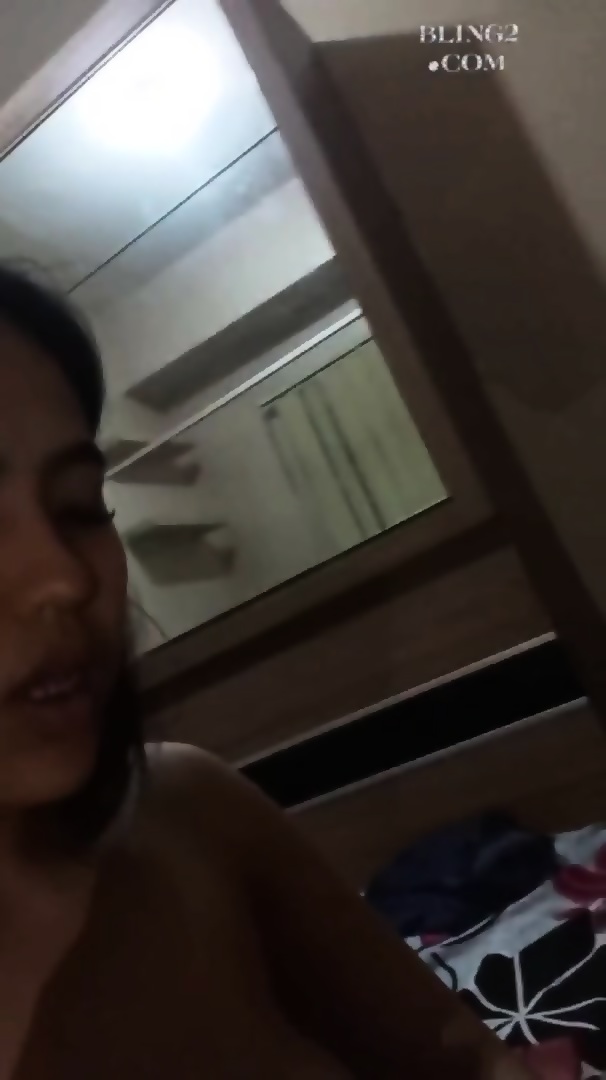 Cum Shower For Hot Indonesian MILF Nalyas - EPORNER