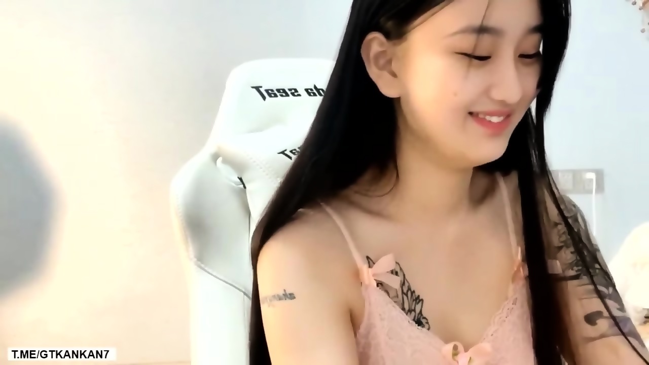 Super Cute Vietnamese Chinese Show Cam Eporner