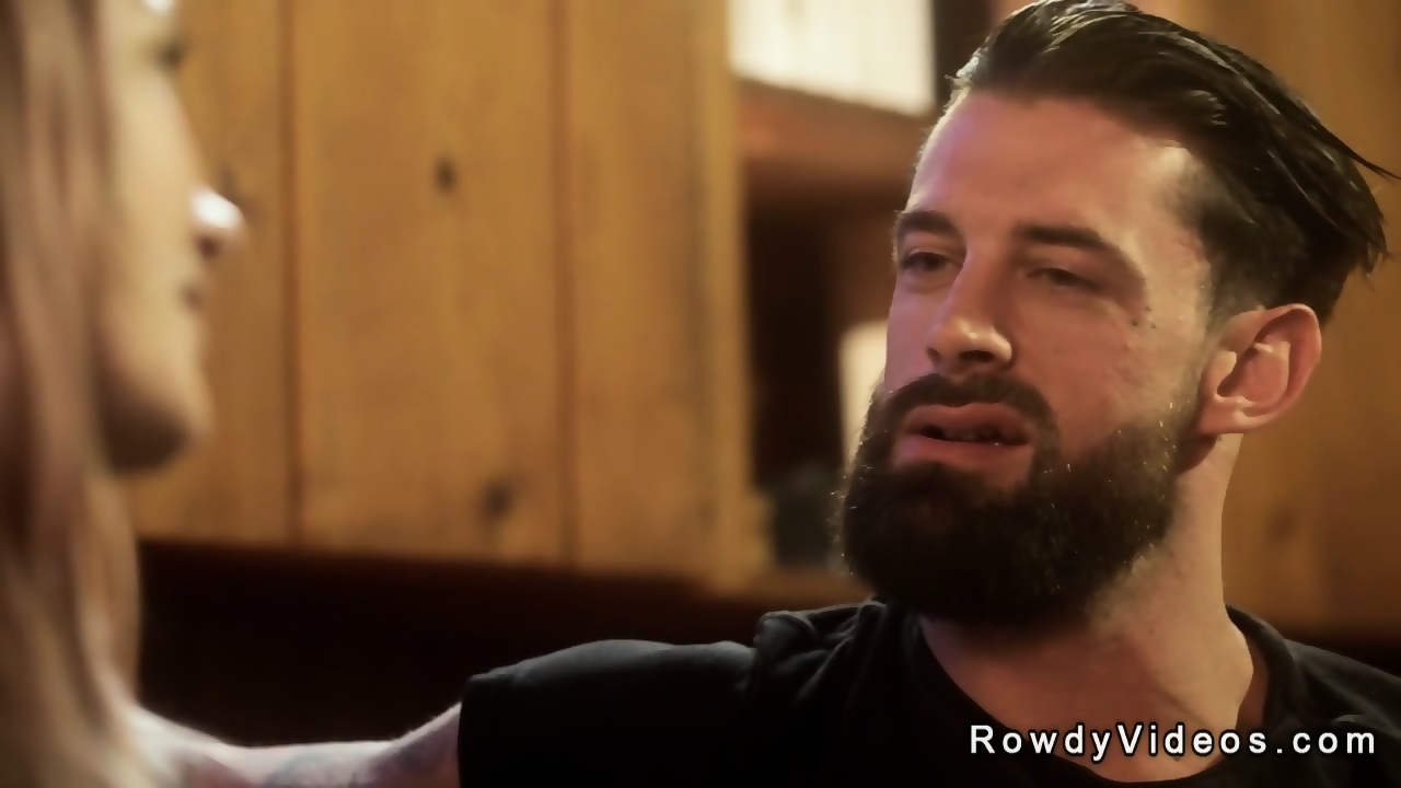 Married Gay Has Sex With Mucle Guy At His Home Eporner