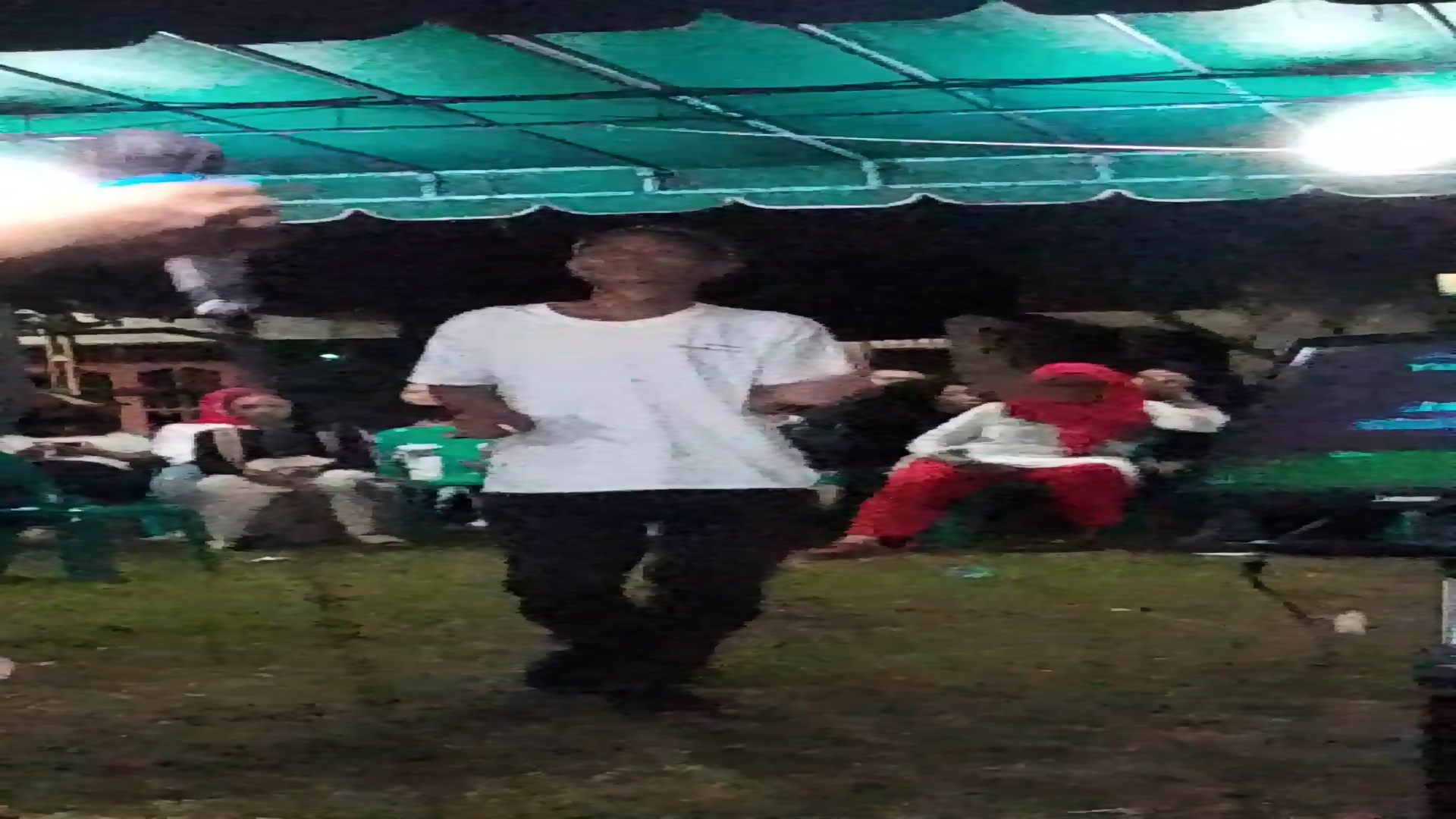 Tinggi 4 Eporner 