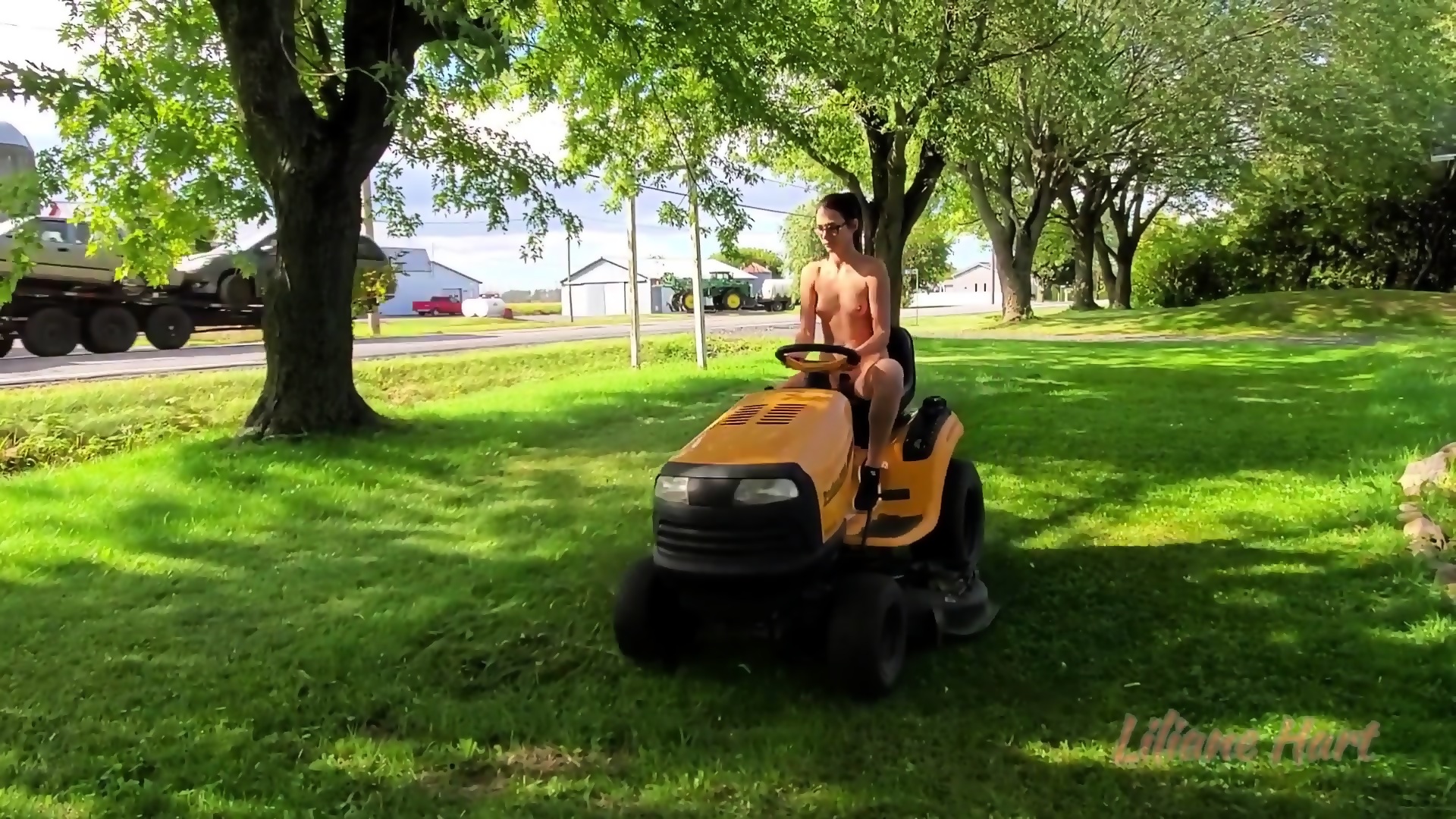Mowing The Lawn Eporner
