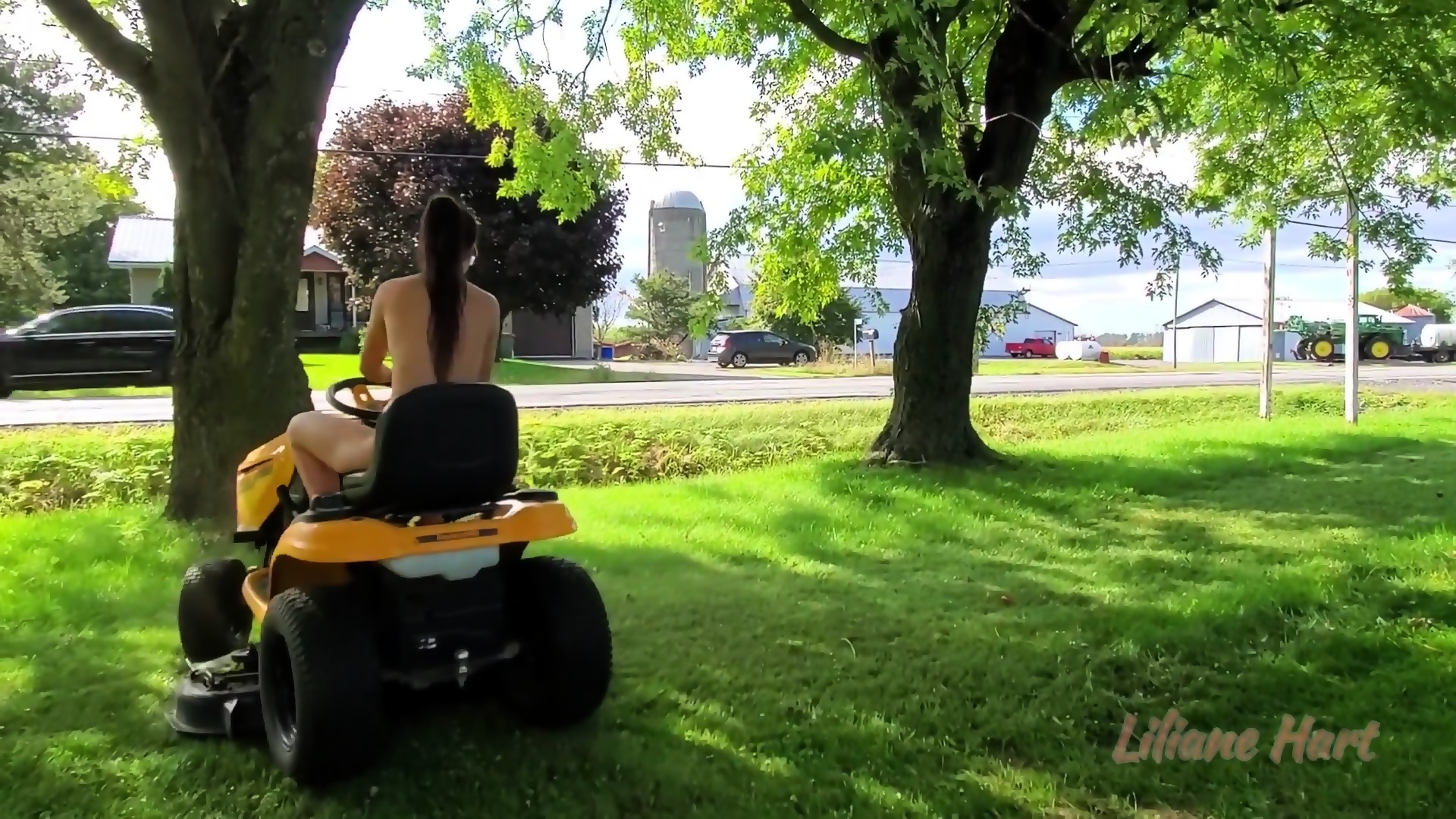 Mowing The Lawn Eporner