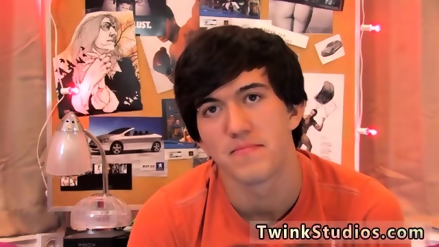 Video Action Sex Gay Twinks Abosss Son Creed Is A New Faced Teen Lad From Florida Hes Eporner