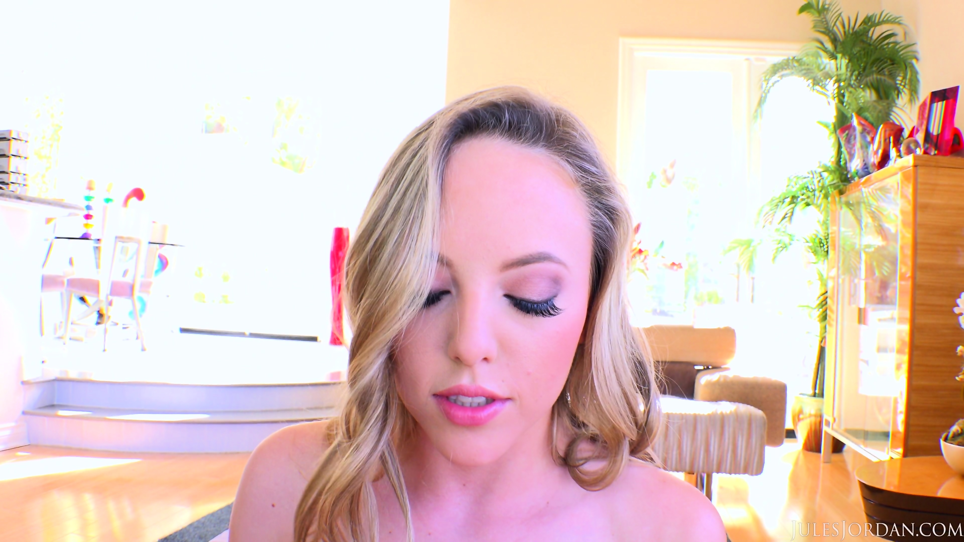 Aubrey Star Gets A Facial Shower Eporner