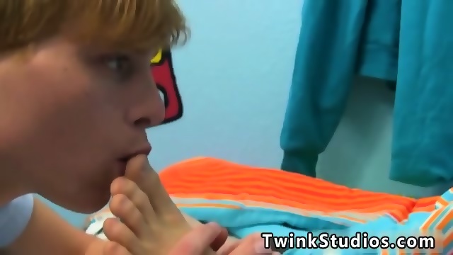 Homemade Gay Twink Anal Kyler Moss And Nick Duvall Get Into Some Yummy And Goopy Sole Eporner