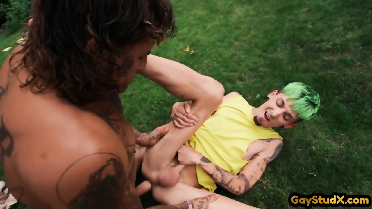 Tattooed Outdoor Jock Fucks Skinny Gay In Small Asshole Eporner