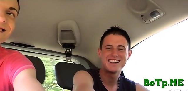 Scoring A Gay To Fuck In A Car Eporner