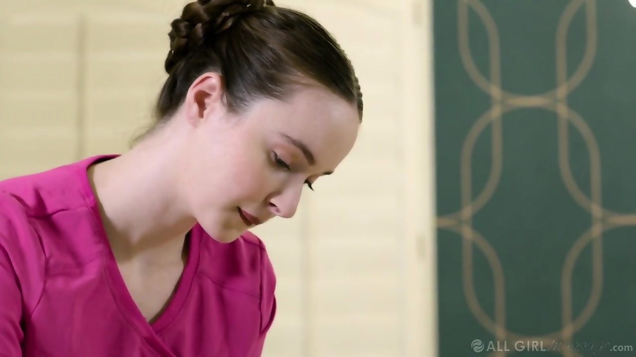 Octavia Red And Hazel Moore Tensions Rising Eporner 