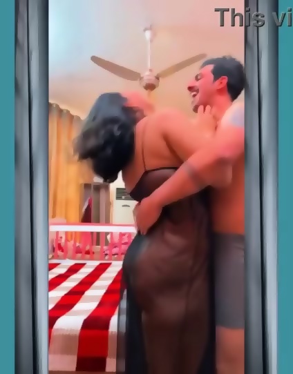 سكس عراقية تموط عير حبيبها وينيكها خلفي Iraqi Eporner